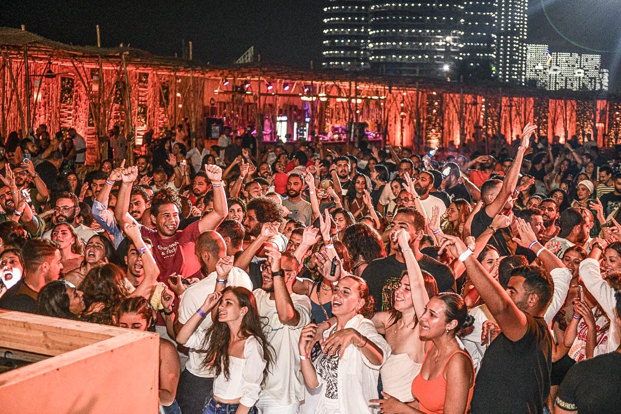 Cairo: Pub Crawl and Speakeasy Bar Tour with 2 Free Drinks – Saudi ...